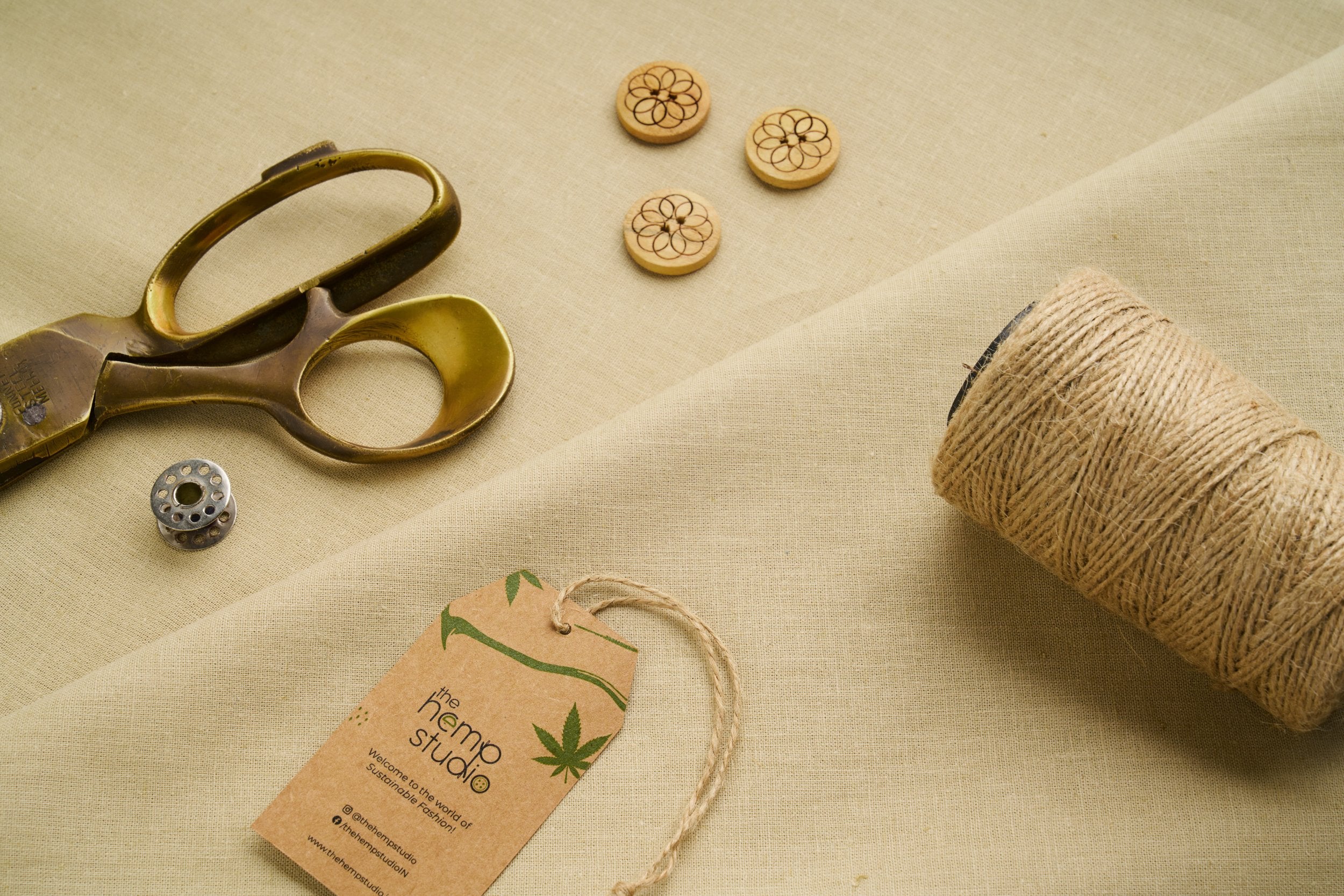 Buy Hennep16 - White Pepper | Piece Dyed Fabric | The Hemp Studio